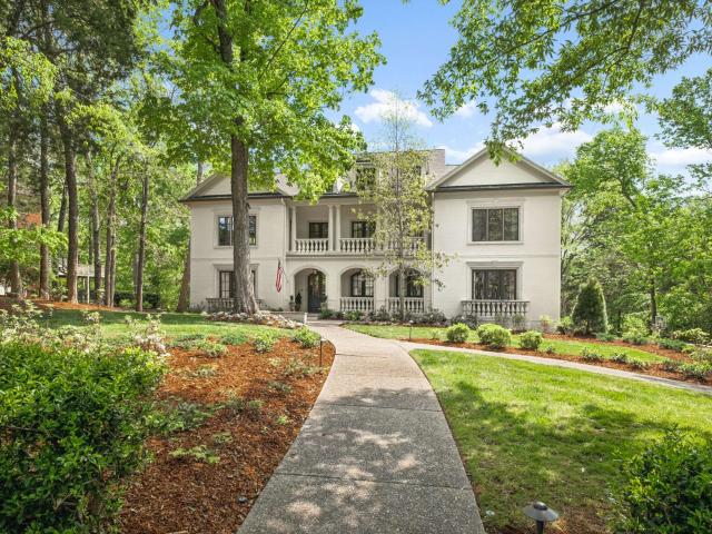 1412 Willowbrooke Cir