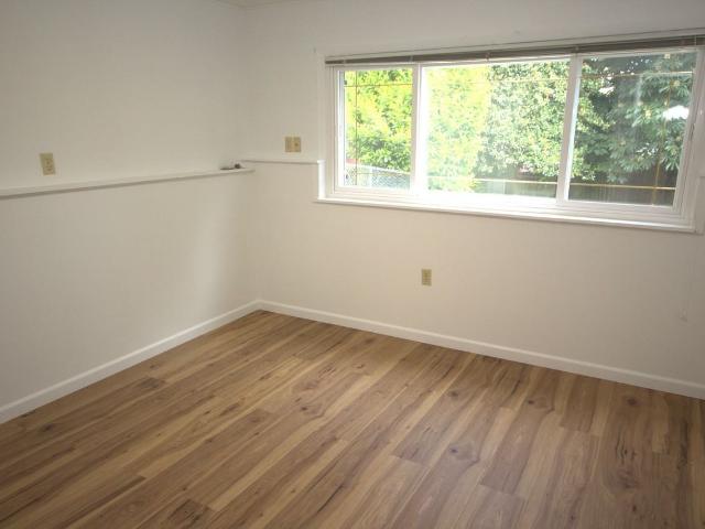 1412 3 Bedroom Apartment for Rent at 15822 5th Pl S, Burien, WA 98148