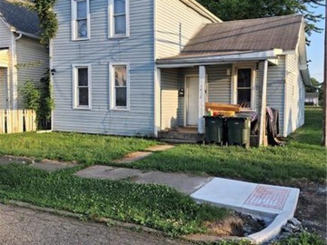 1412 4th St NE, Canton, OH 44704