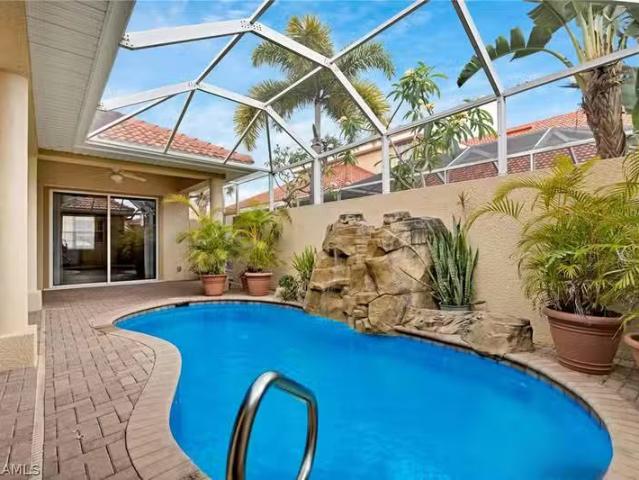 14133 BENTLY CIR, FORT MYERS, FL 33912 Condo/Townhome For Sale.
