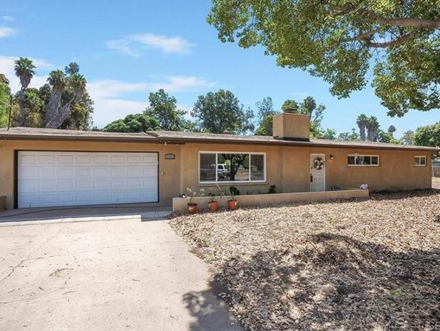 14135 York Ave, Poway, CA 92064