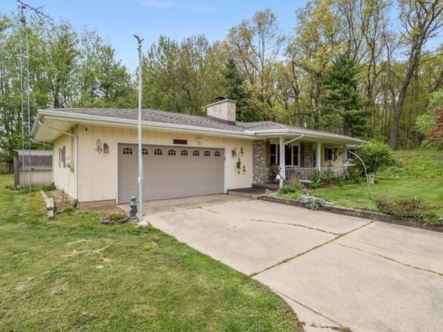 14135 Helmer Rd S, Battle Creek, MI 49015