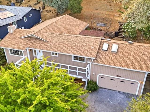 14135 Lodgepole Dr, Penn Valley, CA 95946