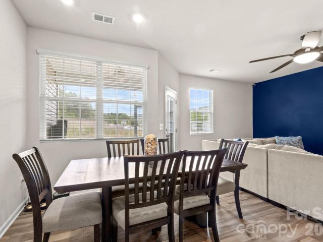 14136 Castle Nook Dr, Charlotte, NC 28273 | MLS #4376
