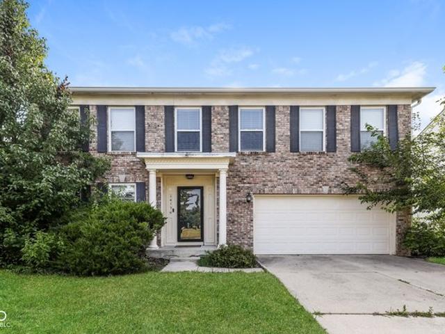 14136 Country Breeze Ln, Fishers, IN 46038