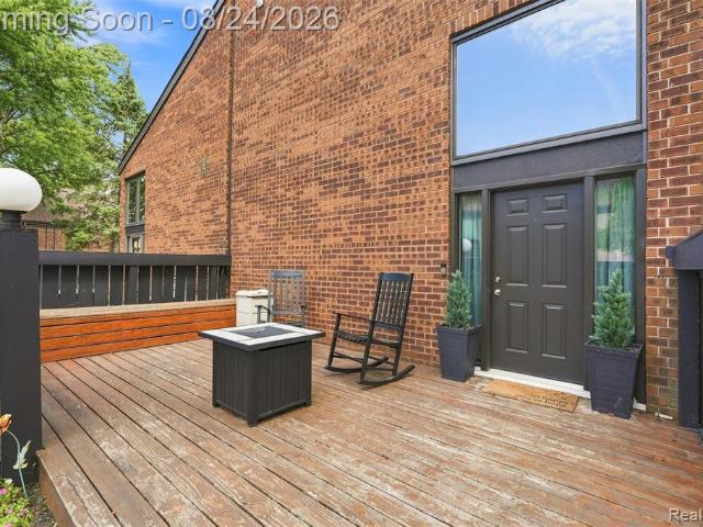 14138 Ziegler Street