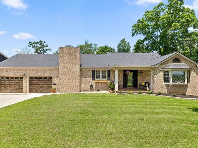 1413 Millbro Cir, Chattanooga, TN 37412