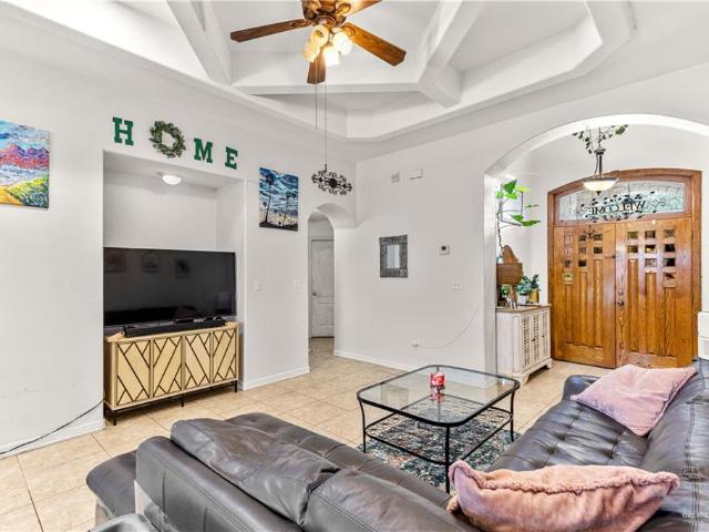 1413 N Santa Fe Street N