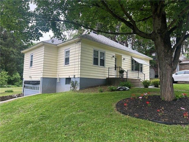 1413 Albany St, Utica, NY 13501