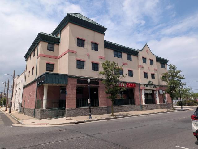 1413 Arctic Ave