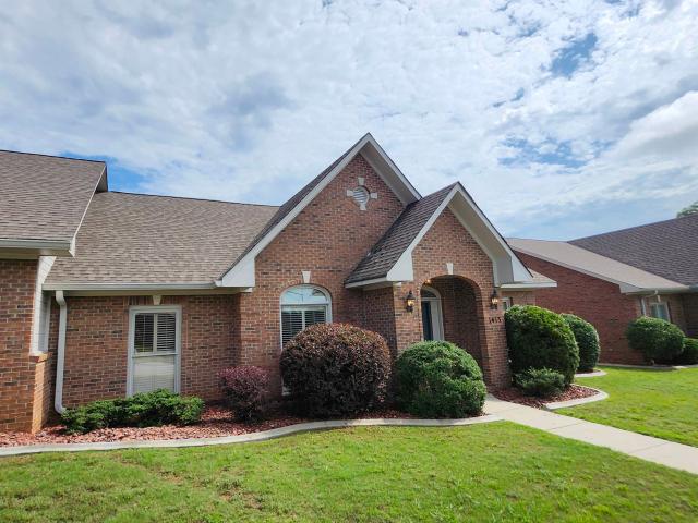 1413 Burnham Dr