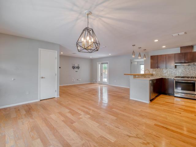 1413 Berkshire Dr
