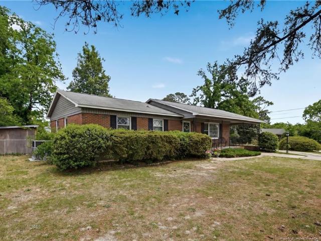 1413 Camelot Drive