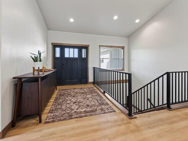 1413 Herb Ln
