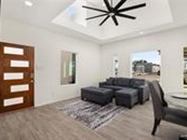 1413 Karen Drive B12