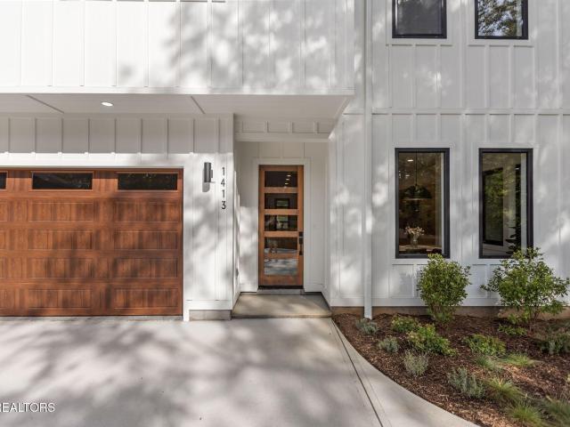 1413 Rudder Lane