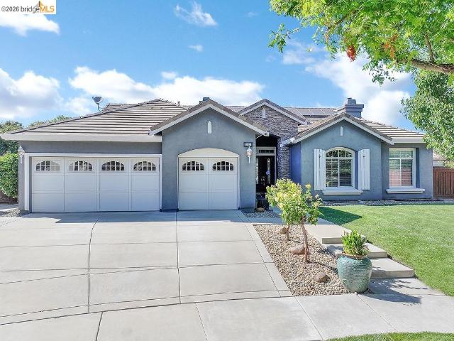 1413 Sweetbriar Ct