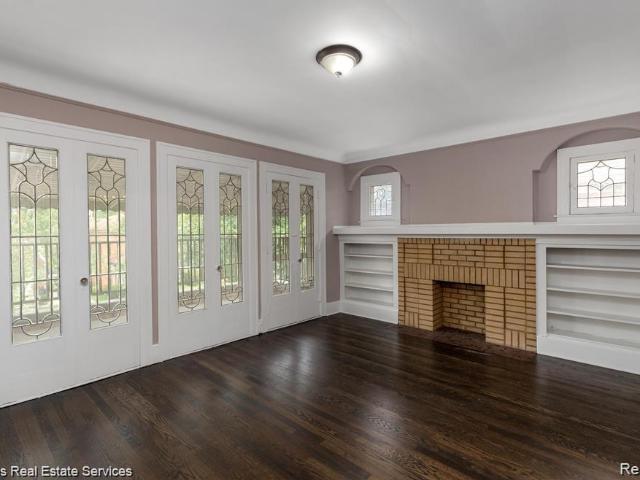 1413 Somerset