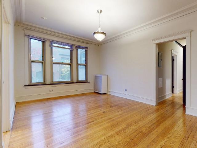 1413 15 E. 57th 5 Bedroom Apartment for Rent at 1413 E 57th St, Chicago, IL 60637 Hyde Park