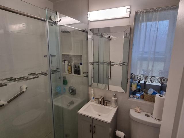 141 3 th Avenue, Unit 1C