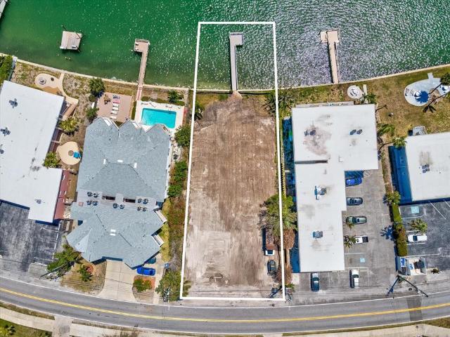 141 104th Ave, Treasure Island, FL 33706 | MLS #TB8463