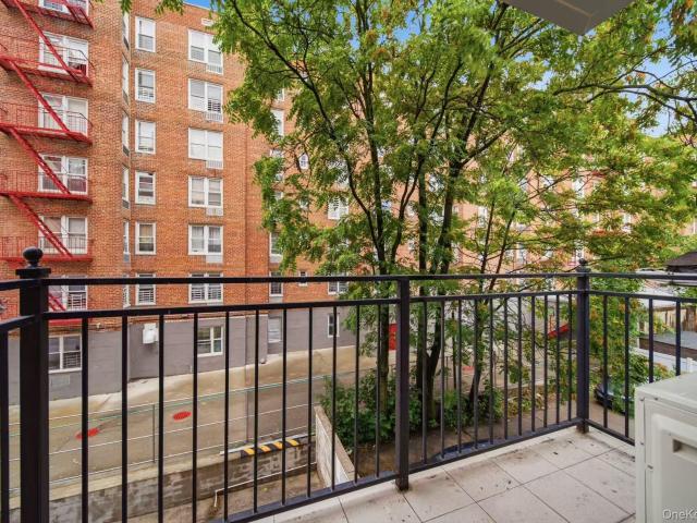 141 15 Cherry Avenue 3C