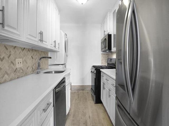 141 2 th Avenue, Unit 3B
