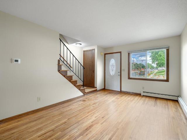 141 9th Avenue N