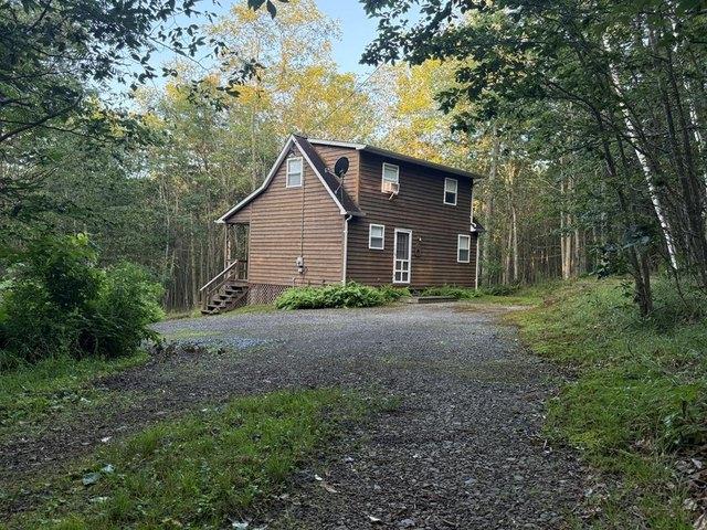 141 Coyote Ln, Blossburg, PA 16917