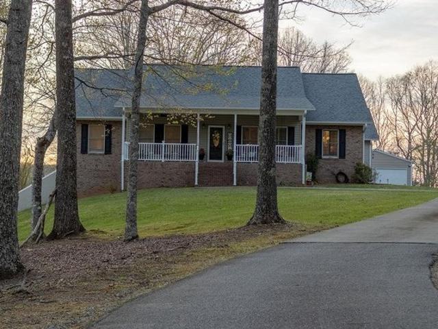 141 Chambers Mtn, Mineral Bluff, GA 30559