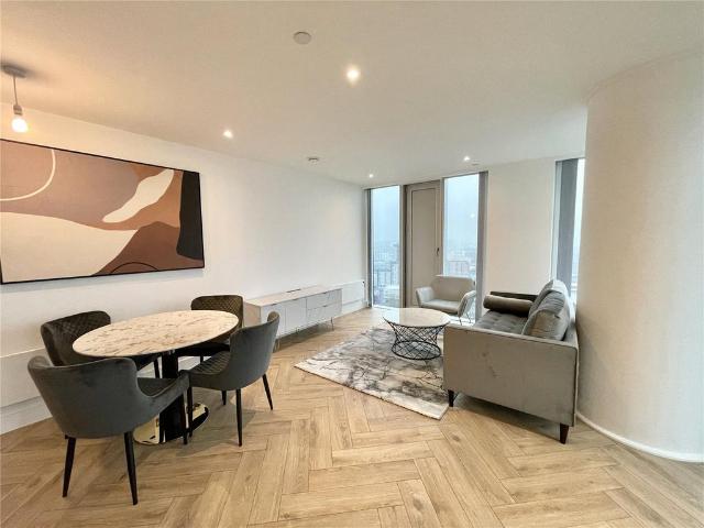 141 Chester Road, Manchester, M15 2 bed terraced house to rent £2,350 pcm £542 pw