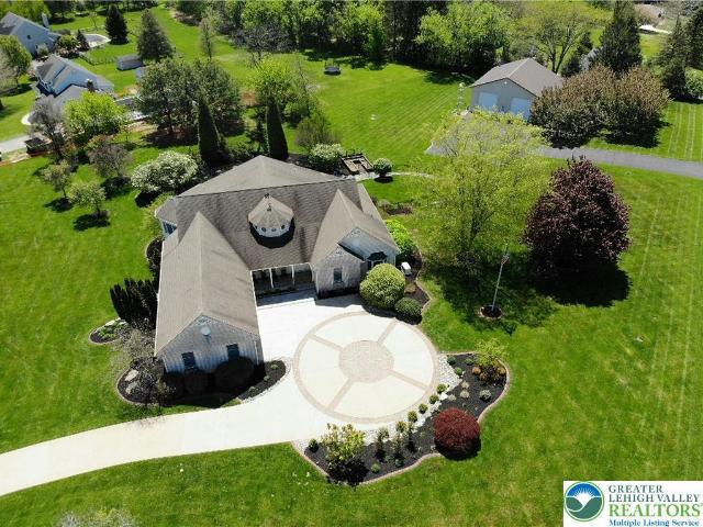 141 Clovershire Drive