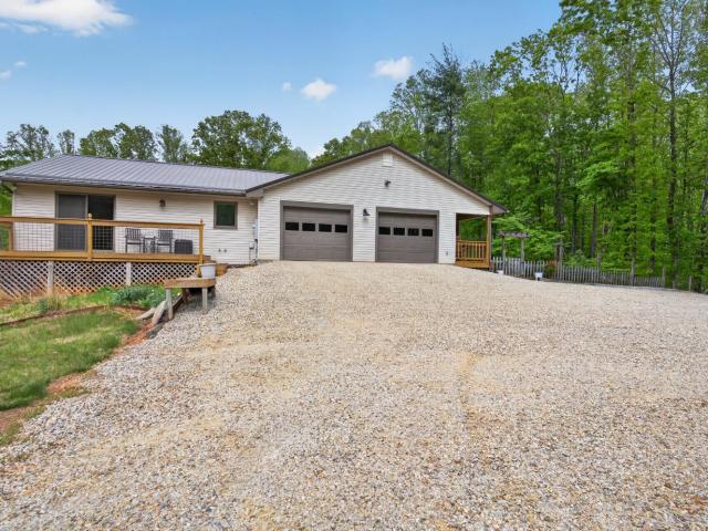 141 Cradon Hills