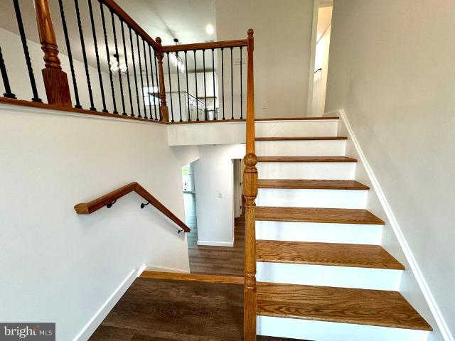 141 Altamawr Avenue