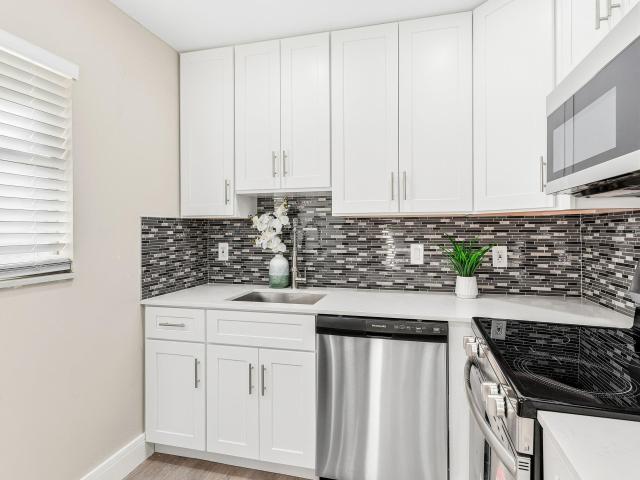 141 Brittany Ter, Delray Beach, FL 33446 | MLS #R11153 | Compass