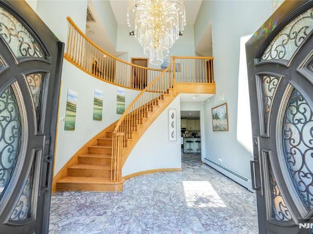 141 Burton Avenue