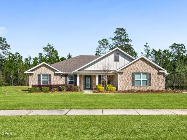 141 Gulf Pines Ct, Freeport, FL 32439