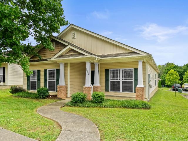 141 Dimaggio Dr