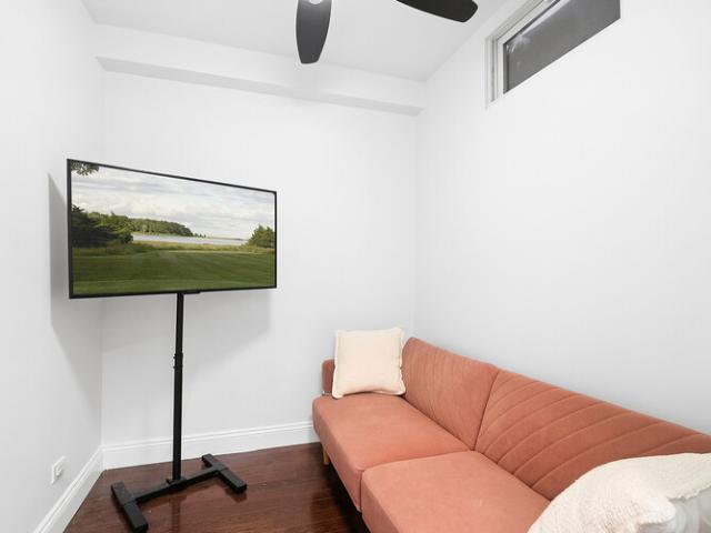 141 E 55TH Street 10A