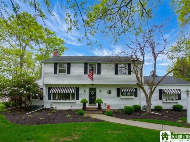 141 E Virginia Boulevard