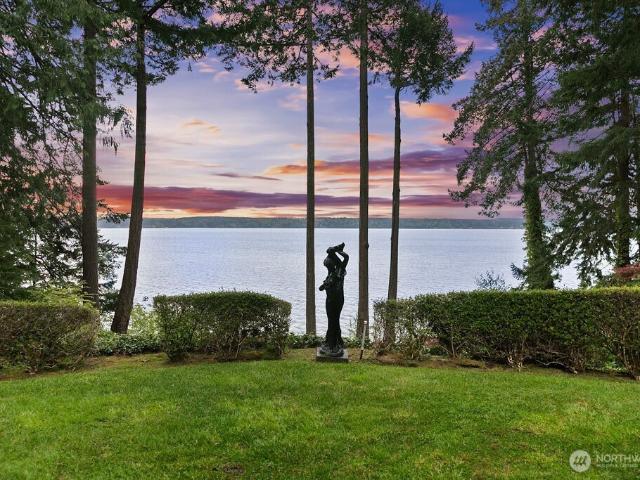 141 e winterwood drive