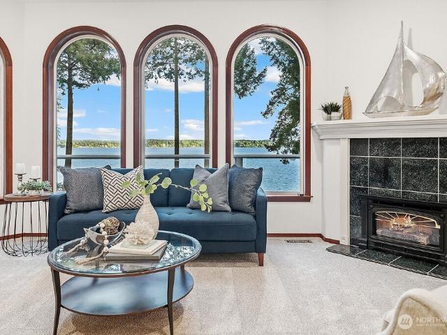 141 e winterwood drive