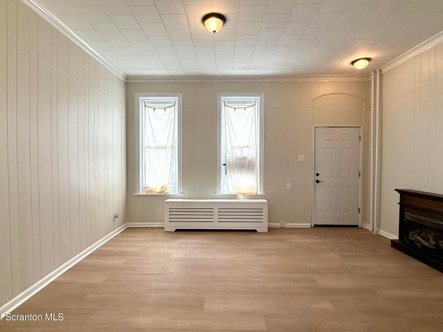 141 E Dewart Street