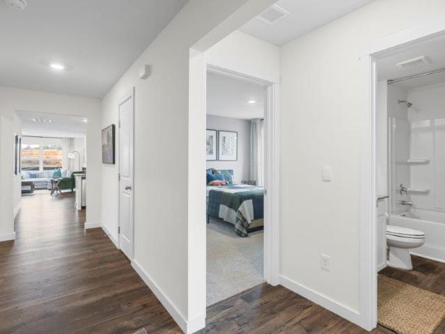 141 English Oak Lane