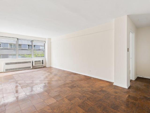 141 East 55th Street, New York, NY
