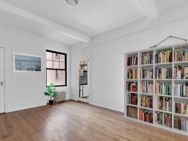 141 East 3rd Street, Unit 3A