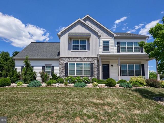 141 East Valley Rd, Denver, PA 17517