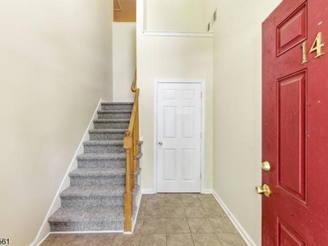 141 Forest Dr