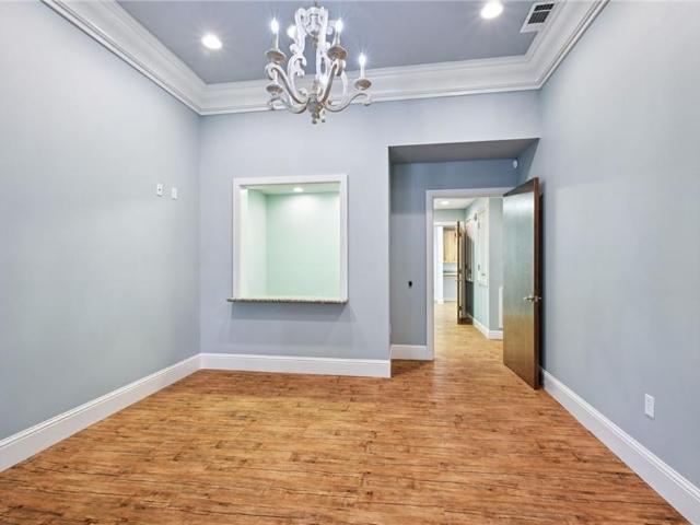 141 Fairview Oaks Drive # 3/4