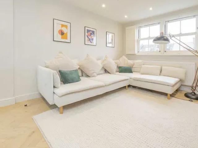 141 Ferme Park Road, London, N8 9SG, United Kingdom | 2 bed apartment for rent #167525295 | Rentberry